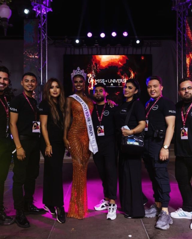 Mary Mayorga representa 'el viaje hacia la cima de la moda y la belleza ...